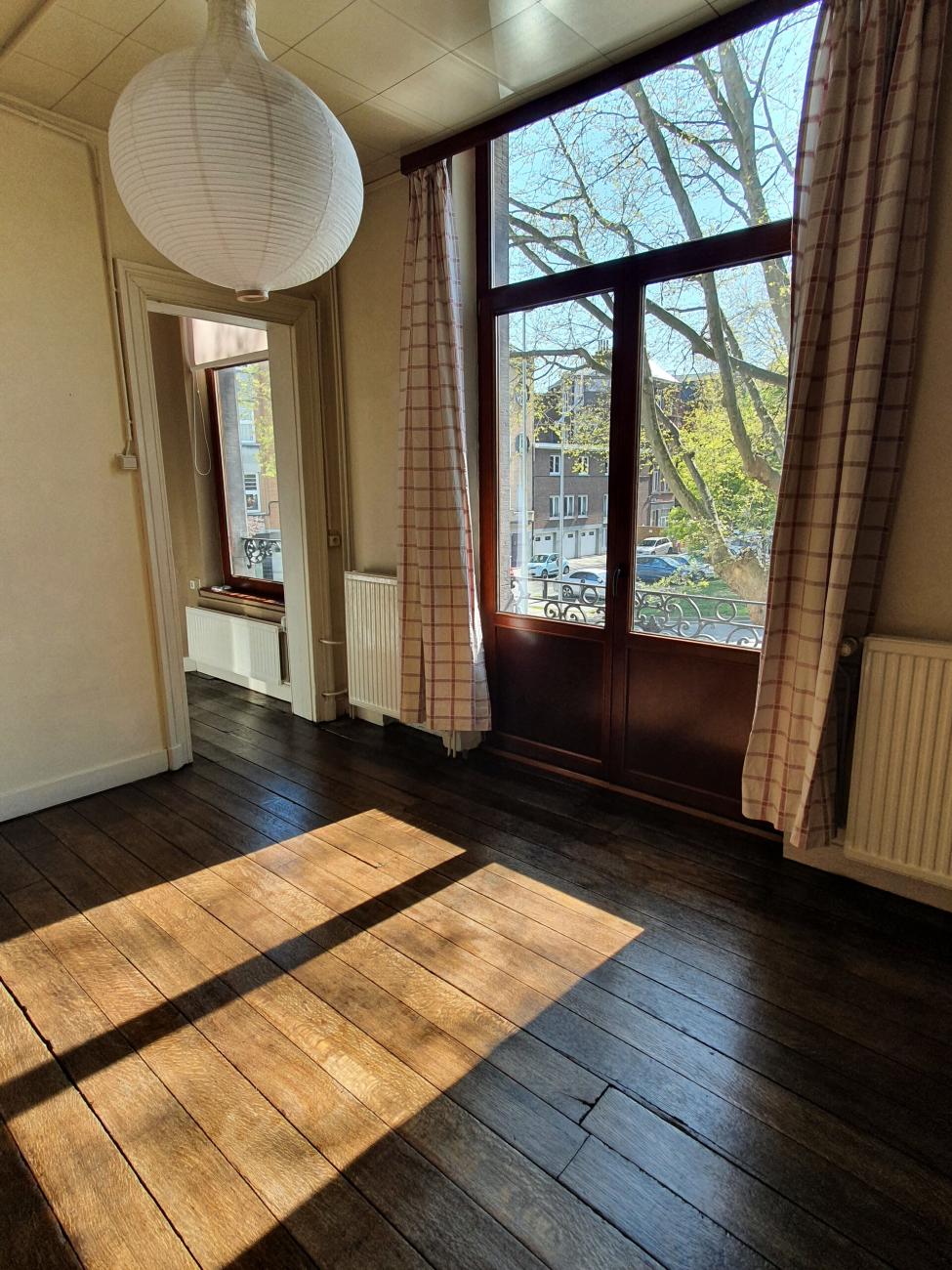 Kot 24 m² Place Delcour à Liège