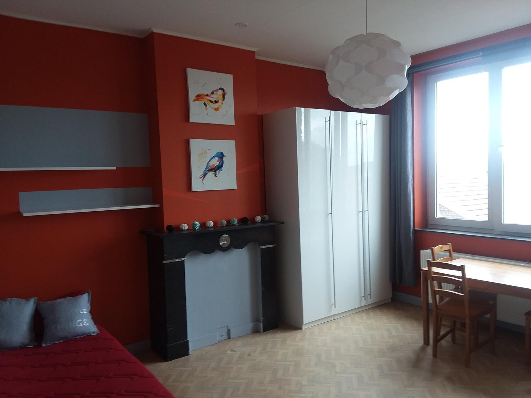 Studio 28 m² cardinal cardijn à liege