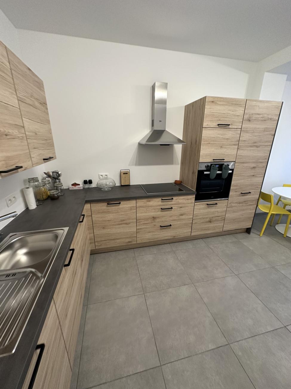 Kot 13 m² Rue lambinon à Liege