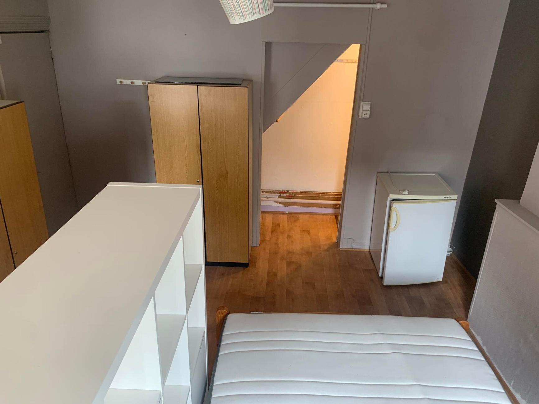 Kot 17 m² Saint Gilles, Liège, Belgique à Liège